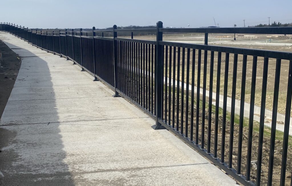 Iron Fencing – Apex Fence & Iron